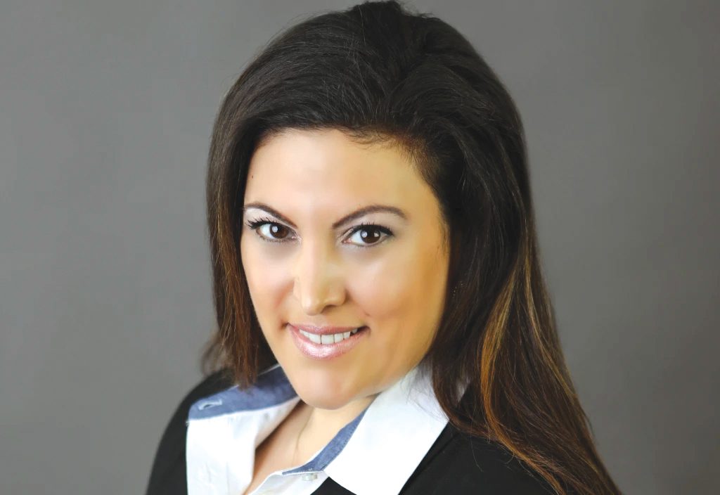 تعيين رولا ظريفة على رأس القسم الإعلامي في مجلس مفوضي مقاطعة ماكومب - sadaalwatan